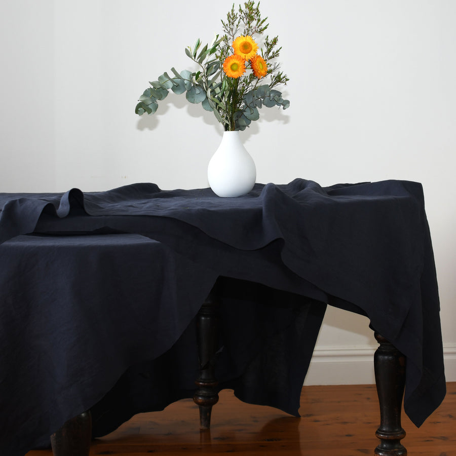 Long Lunch Linen - French Linen Tablecloths and French Linen Napkins